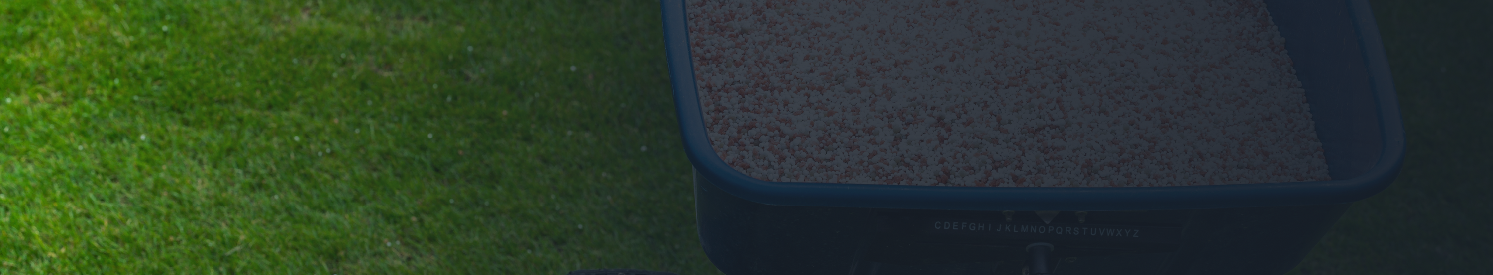 Fertilising – Turf Group Australia